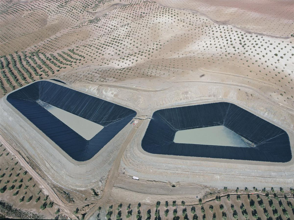 ? Impermeabilización de balsas de agua - riego | Tingeo